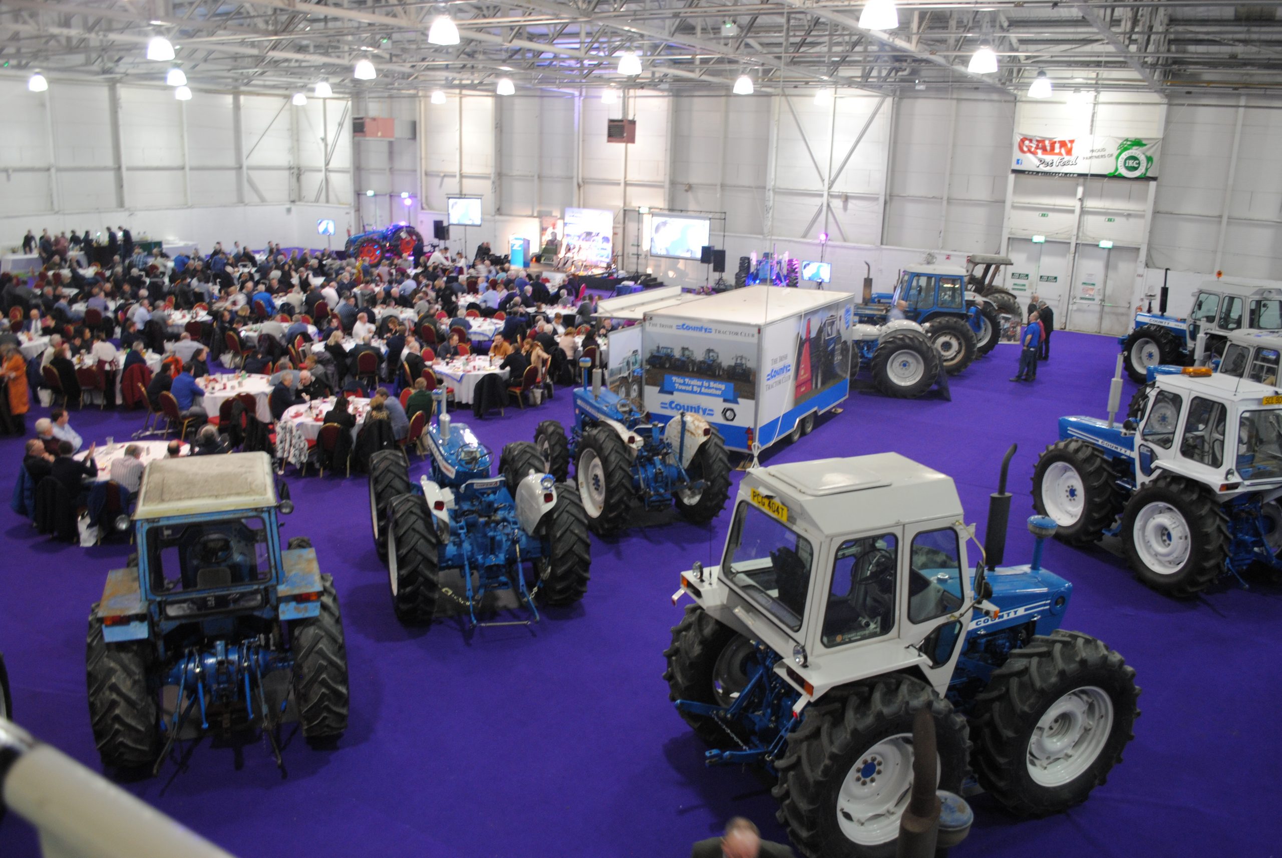 County Tractors set record breaking focus – Wheels and Fields