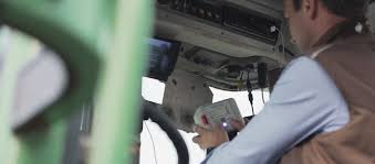 Emergency baler hitch release system gets DLG thumbs up – Wheels and Fields