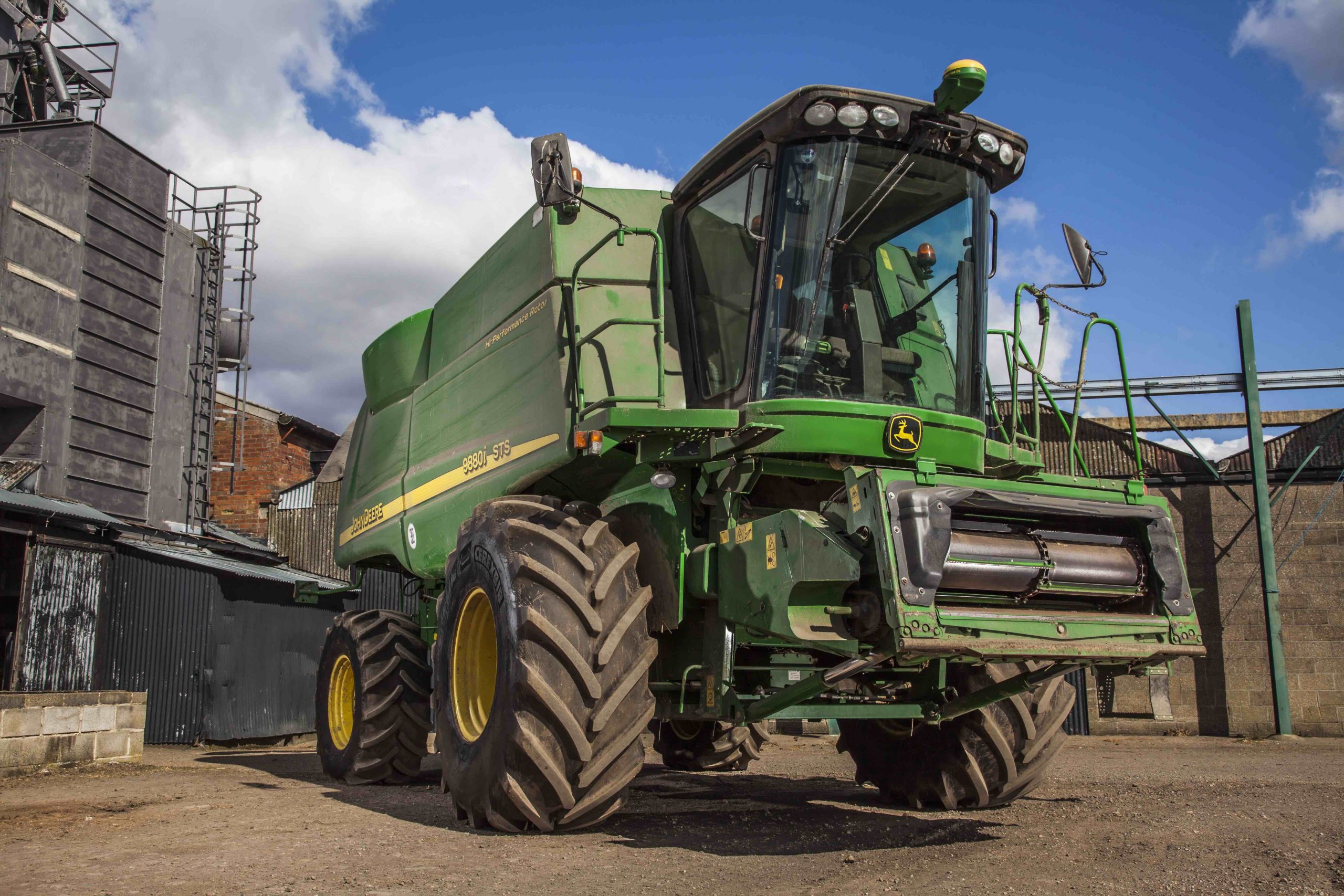 Michelin publishes 10-point pre-harvest tyre checklist – Wheels and Fields