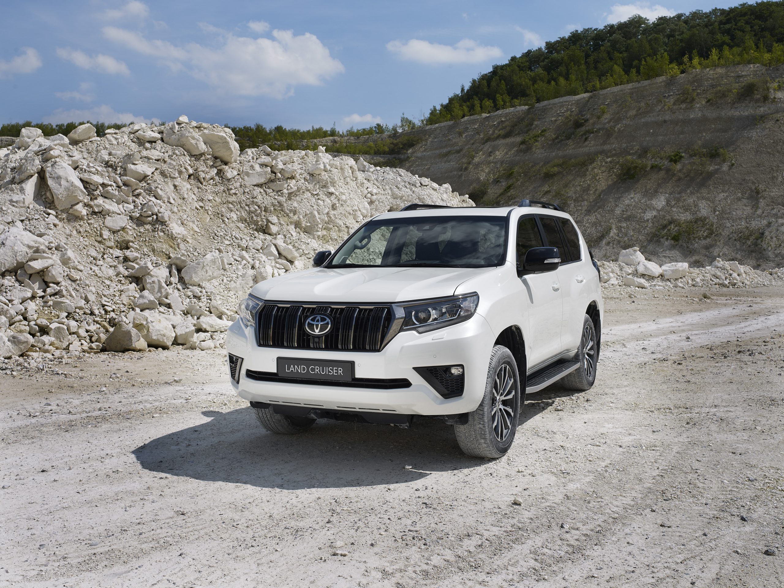 Land Cruiser gets more power and torque – Wheels and Fields