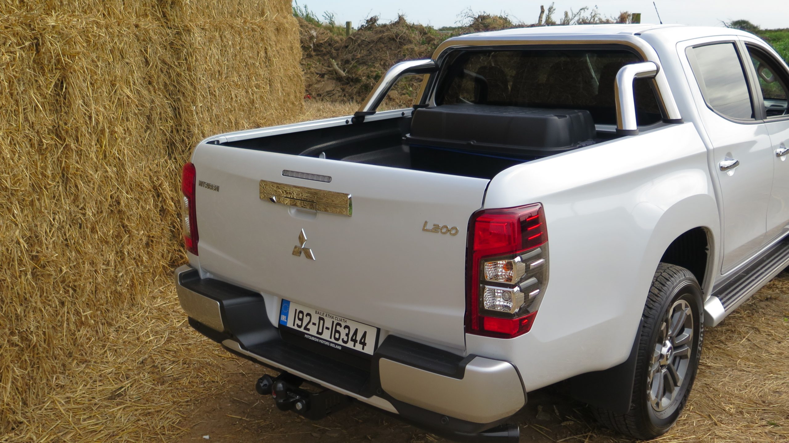 Mitsubishi L200 takes on Hilux in 4×4 pick-up market – Wheels and Fields