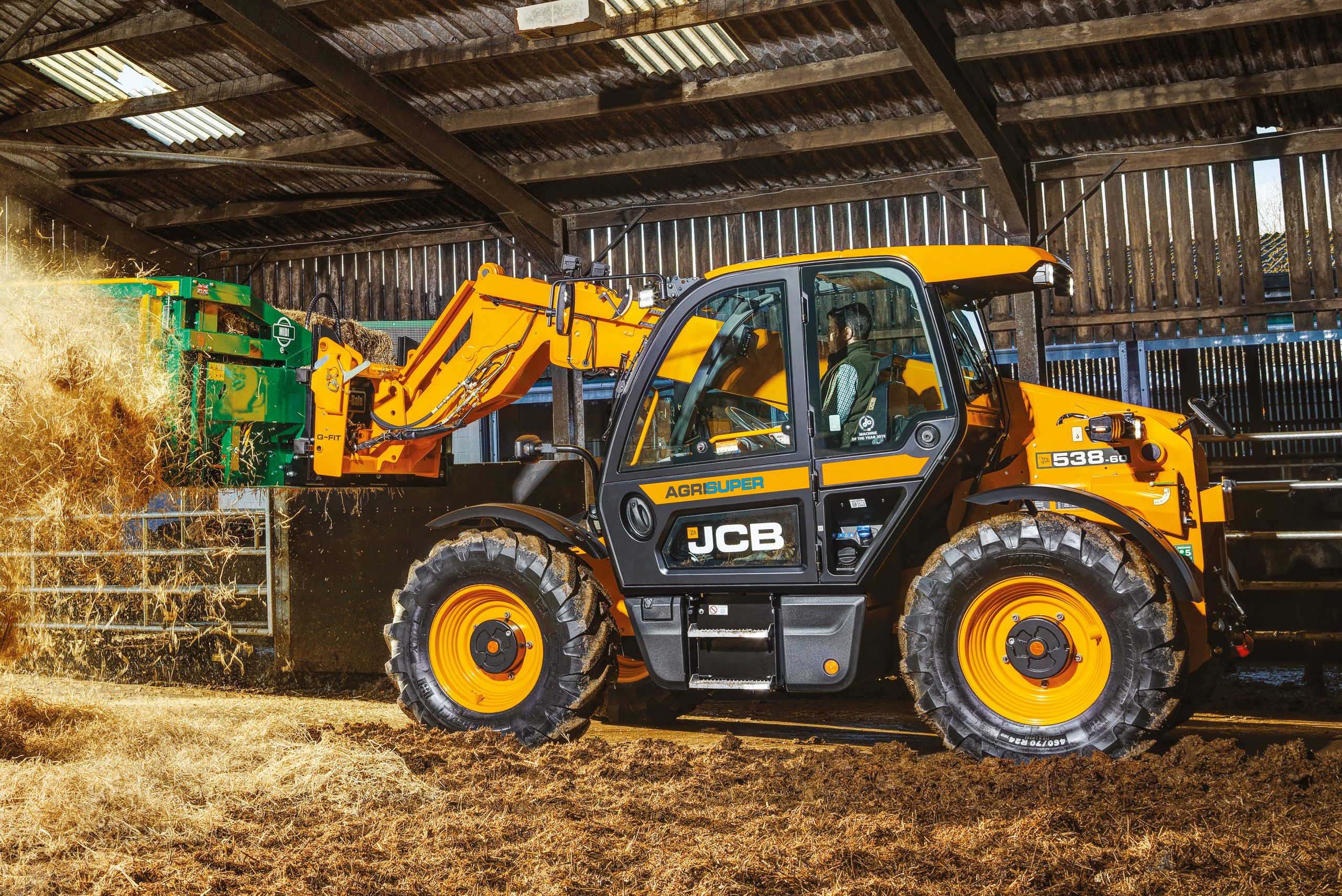 Extra power for new JCB Loadalls as more models get DualTech VT ...