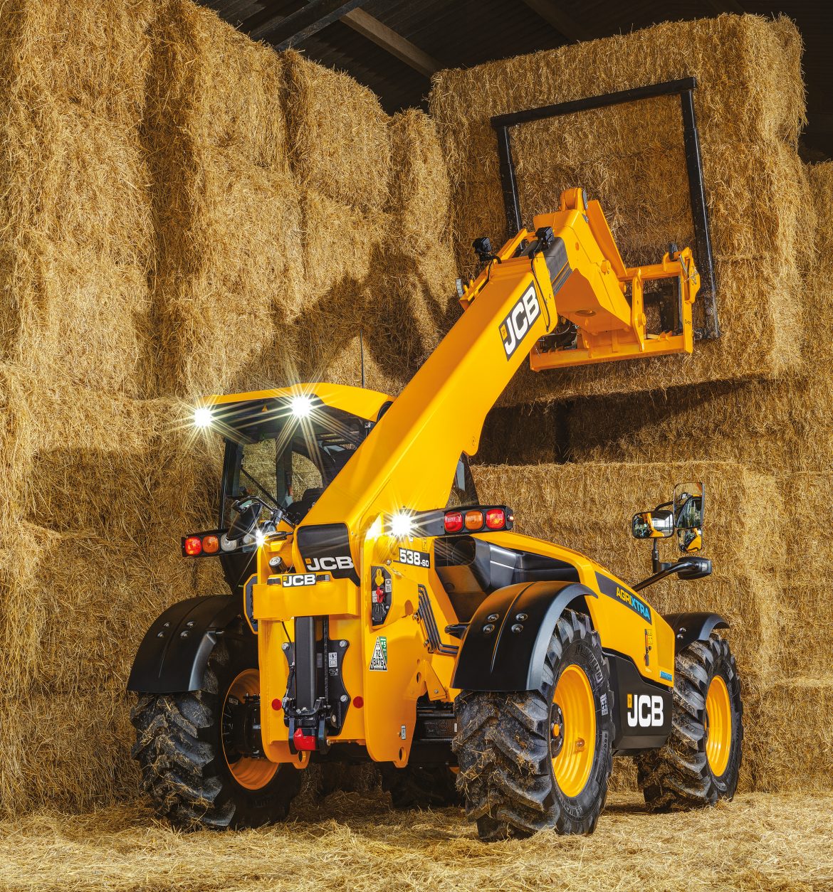 Extra power for new JCB Loadalls as more models get DualTech VT ...