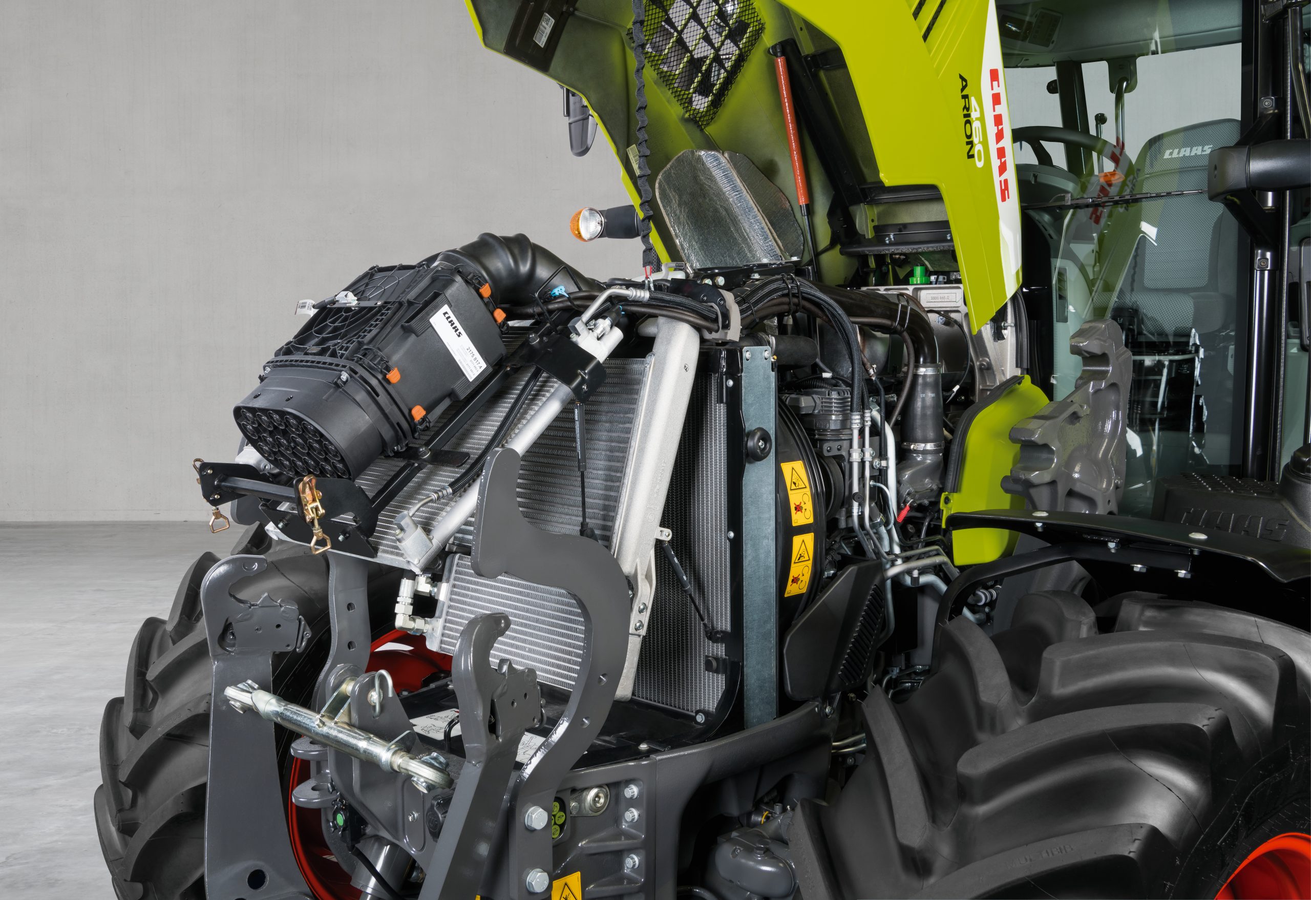 Claas Arion 400 gets Stage V update – Wheels and Fields