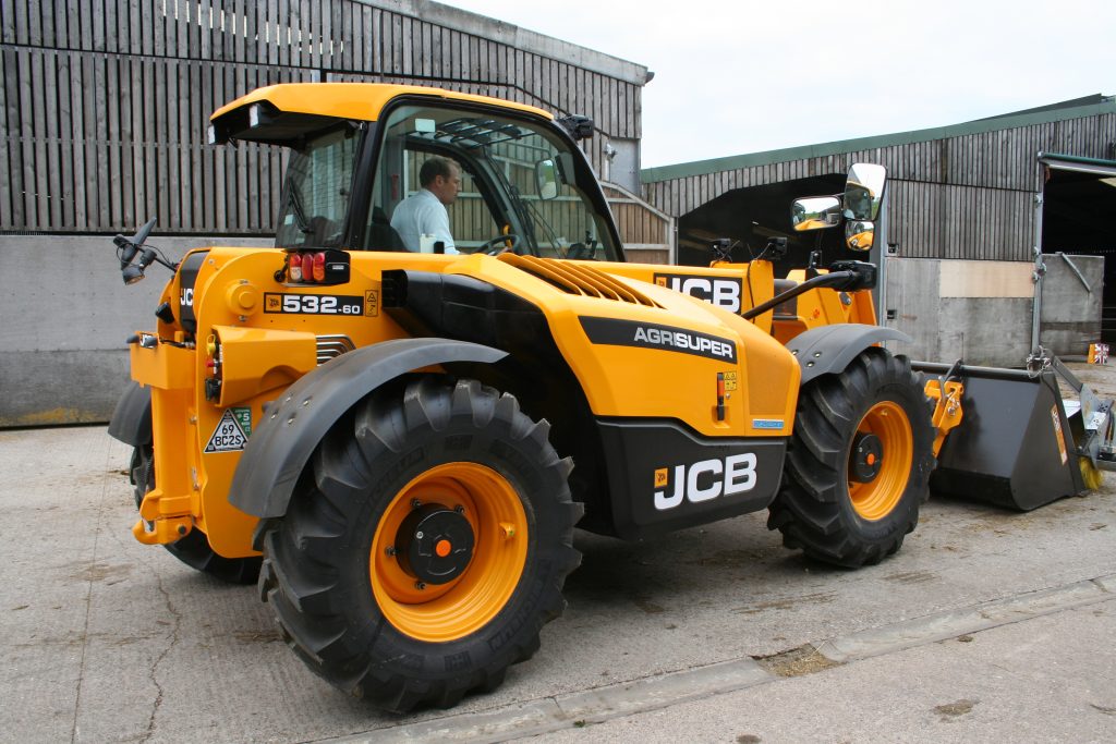 JCB’S most compact mid-range Loadall gets Dualtech VT drive – Wheels ...