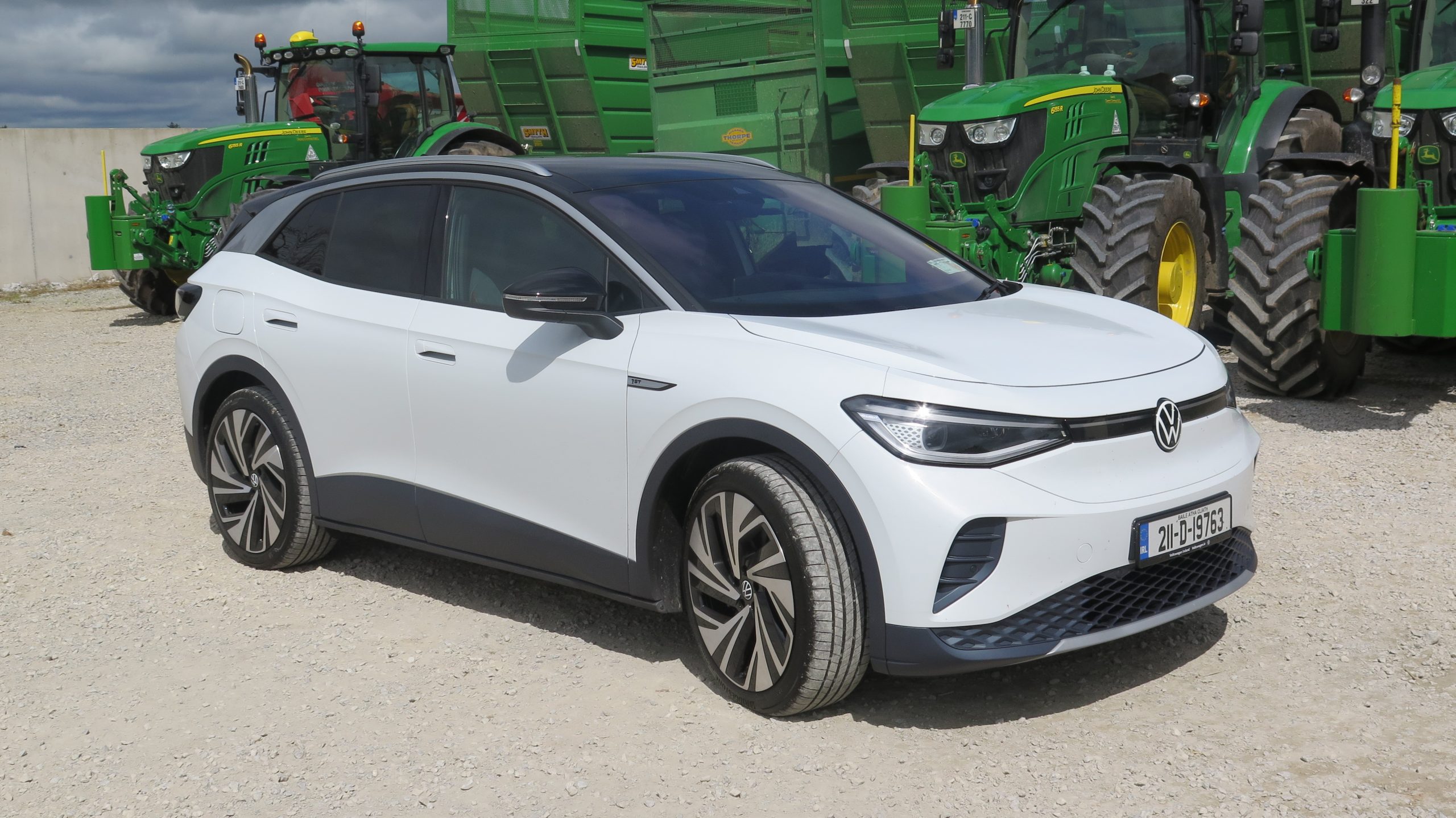Volkswagen’s ID.4 gives an impressive electric SUV experience – Wheels ...