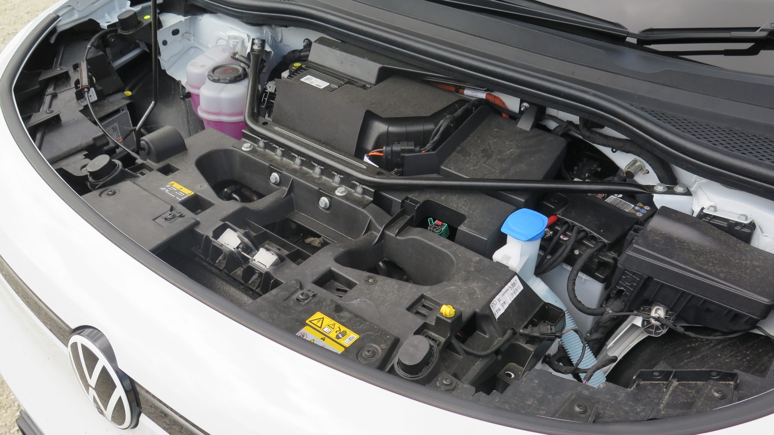 Volkswagen’s ID.4 gives an impressive electric SUV experience – Wheels ...