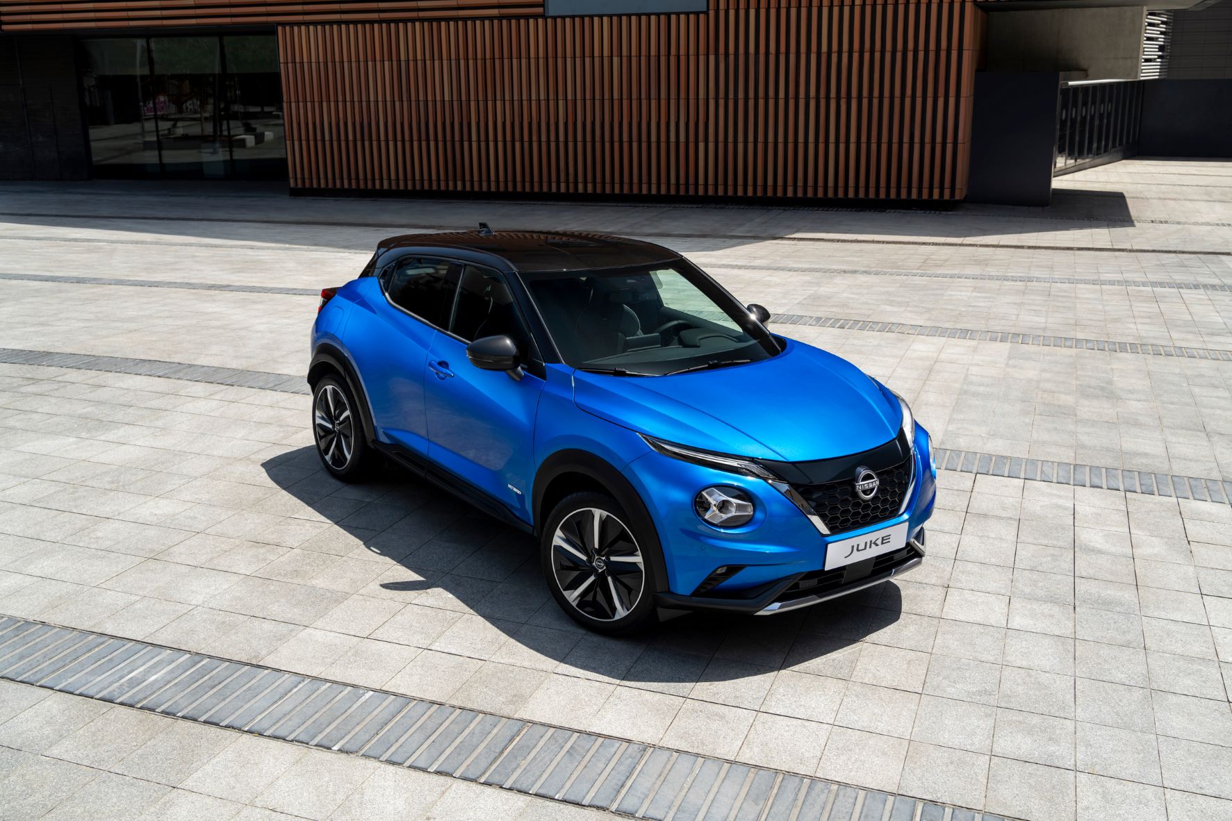 New Nissan JUKE Hybrid fuels Nissan’s charge towards electrification ...