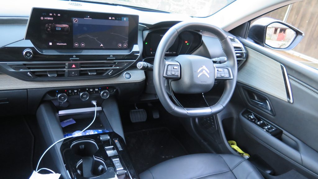 Comfort and style re-invented in new Citroën C5X – Wheels and Fields