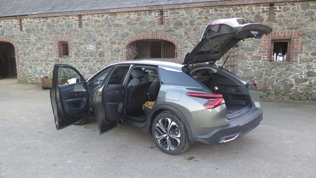 Comfort and style re-invented in new Citroën C5X – Wheels and Fields