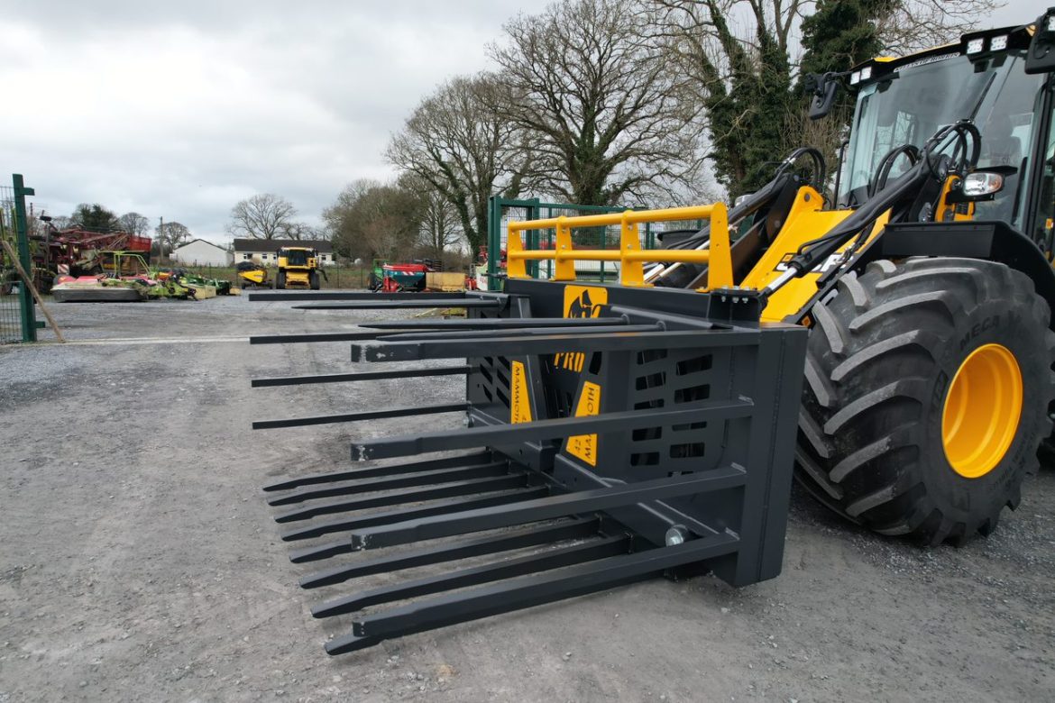 ProDig redevelops folding silage fork range – Wheels and Fields