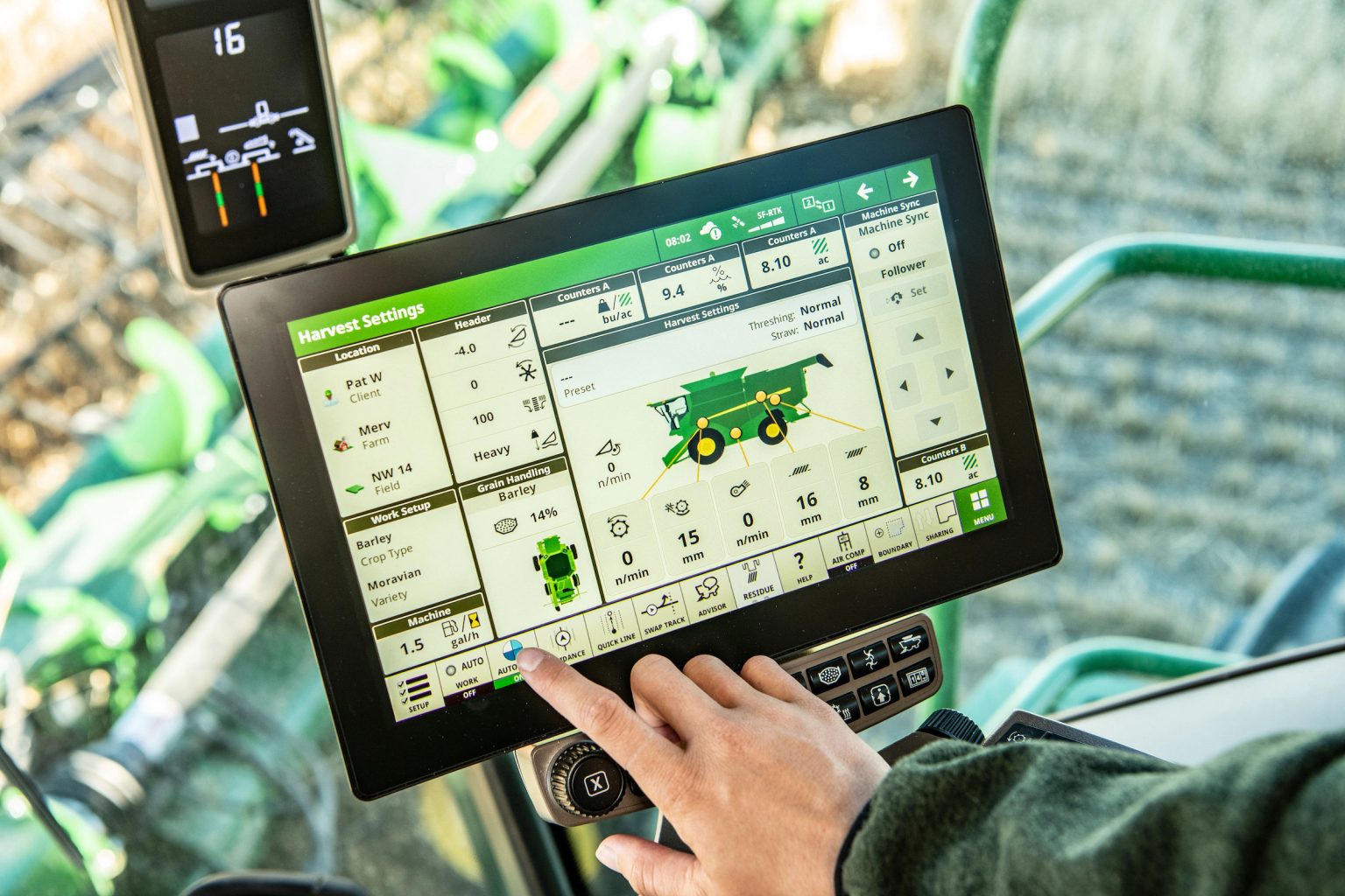 John Deere updates Precision Ag Technology – Wheels and Fields