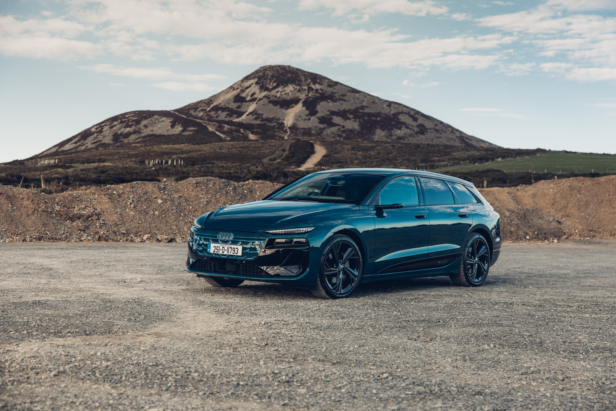 The electric Audi A6 e-tron breaks the range barrier – Wheels and Fields