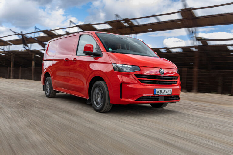 Volkswagen Commercial Vehicles Ireland unveils new Transporter and ...