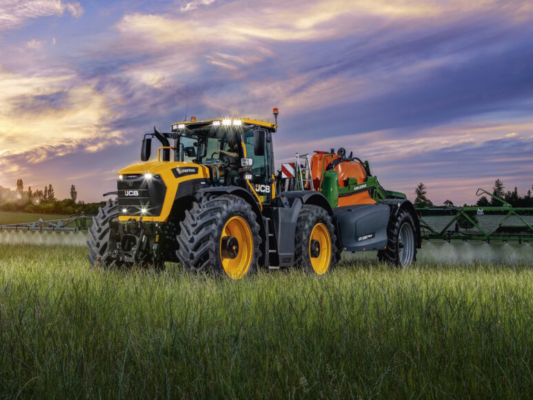 JCB launches new range high-tech Fastrac 6000 Series tractors – Wheels ...