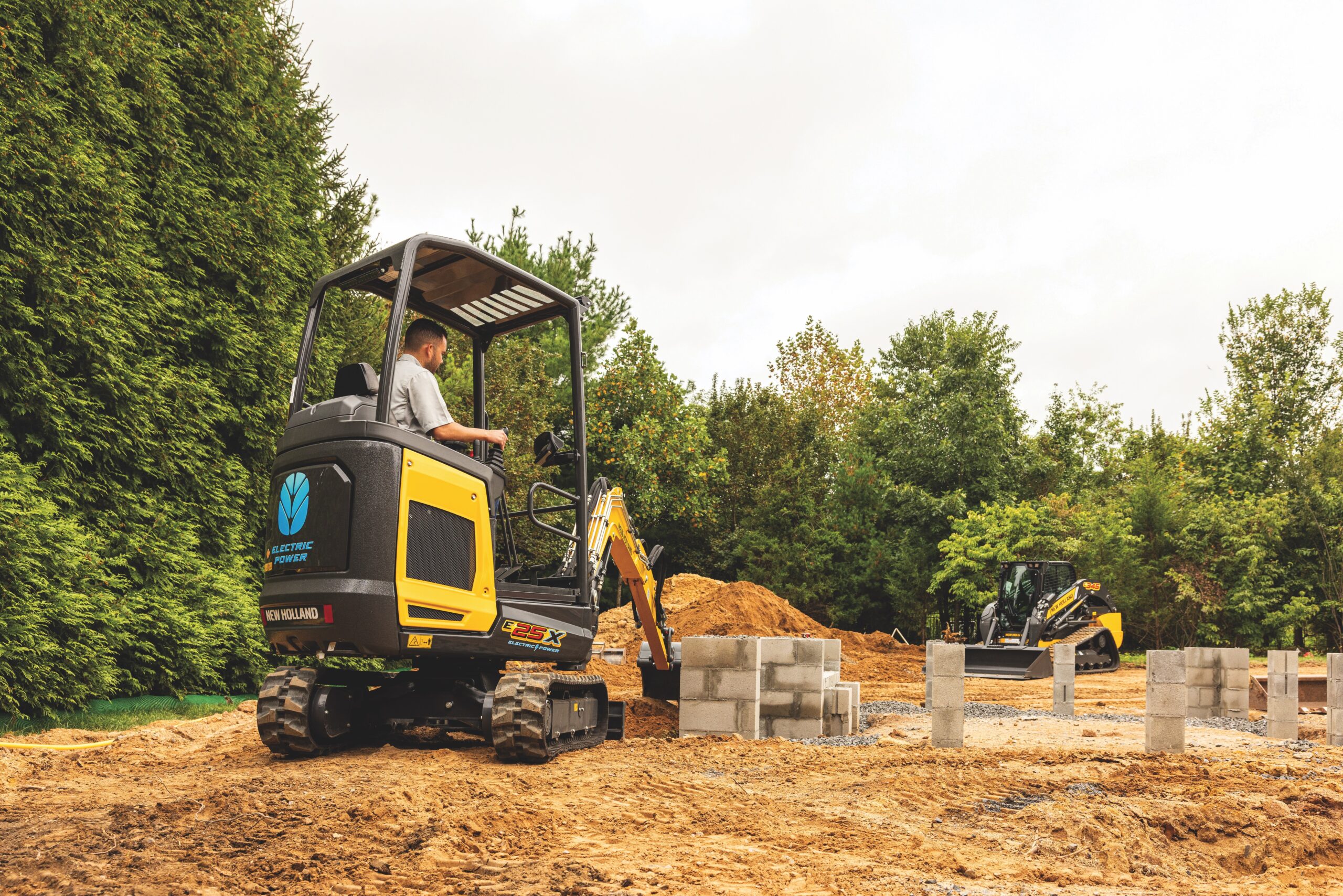 New electric Mini Excavator and Mini Track Loader from New Holland ...
